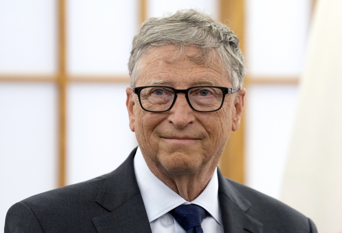 Bill Gates: a legjobb MI-ügynökkel feleslegessé válnak a keresőoldalak ...