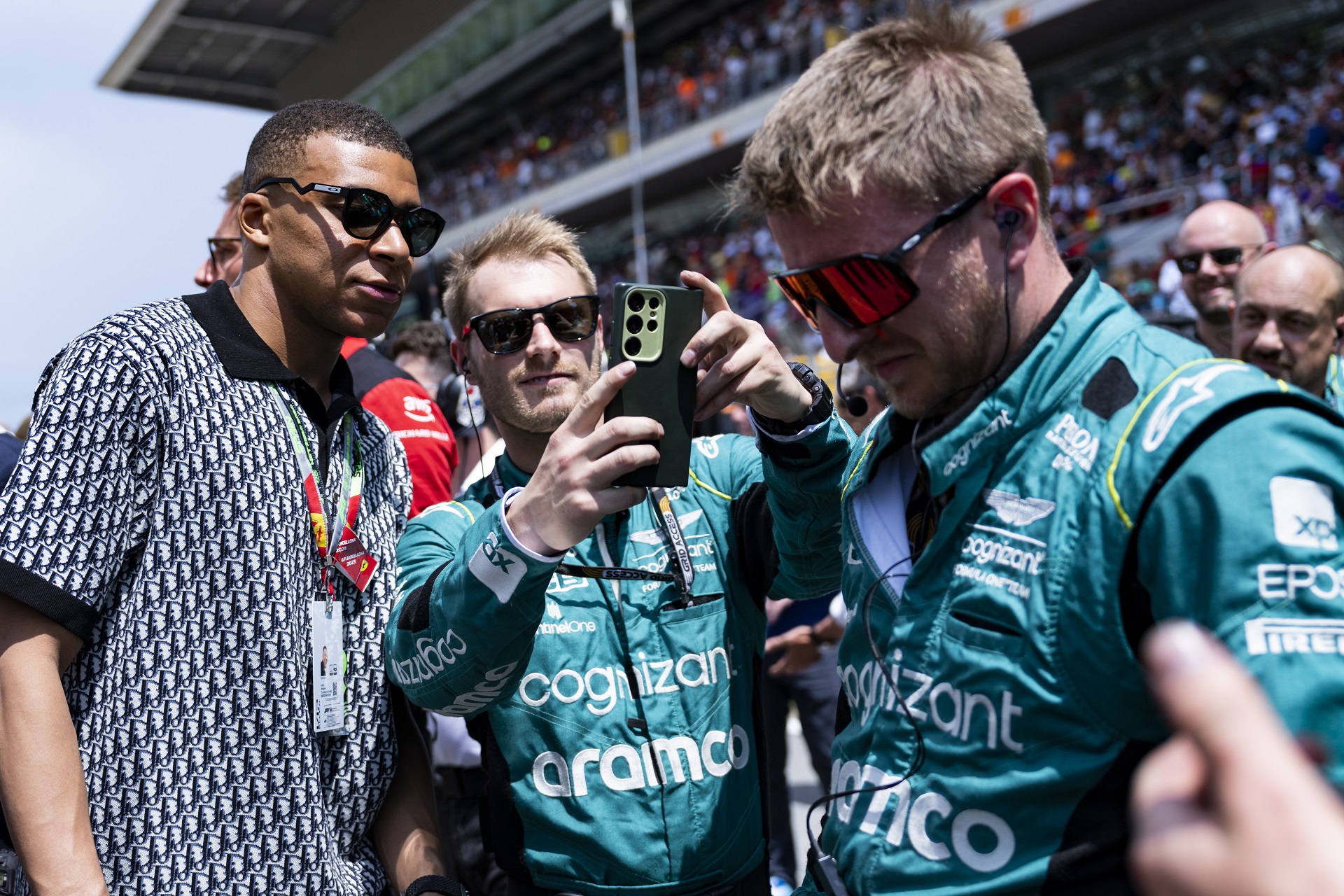 Így érkezett meg a Ferrarihoz Mbappé (videó)