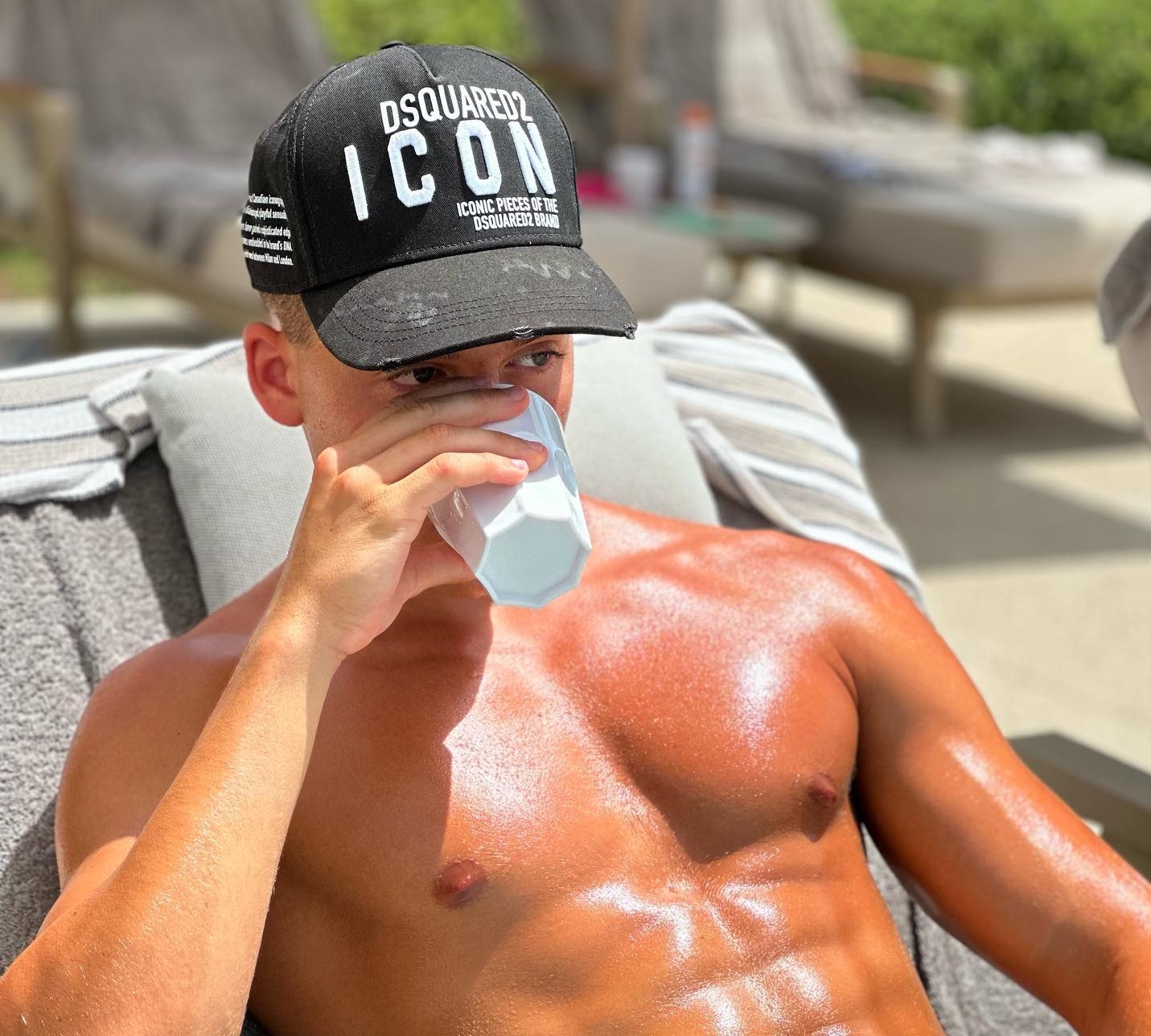 Schobert Norbi Jr. még este 10 után is a kondiban edzett, amikor sokan ...