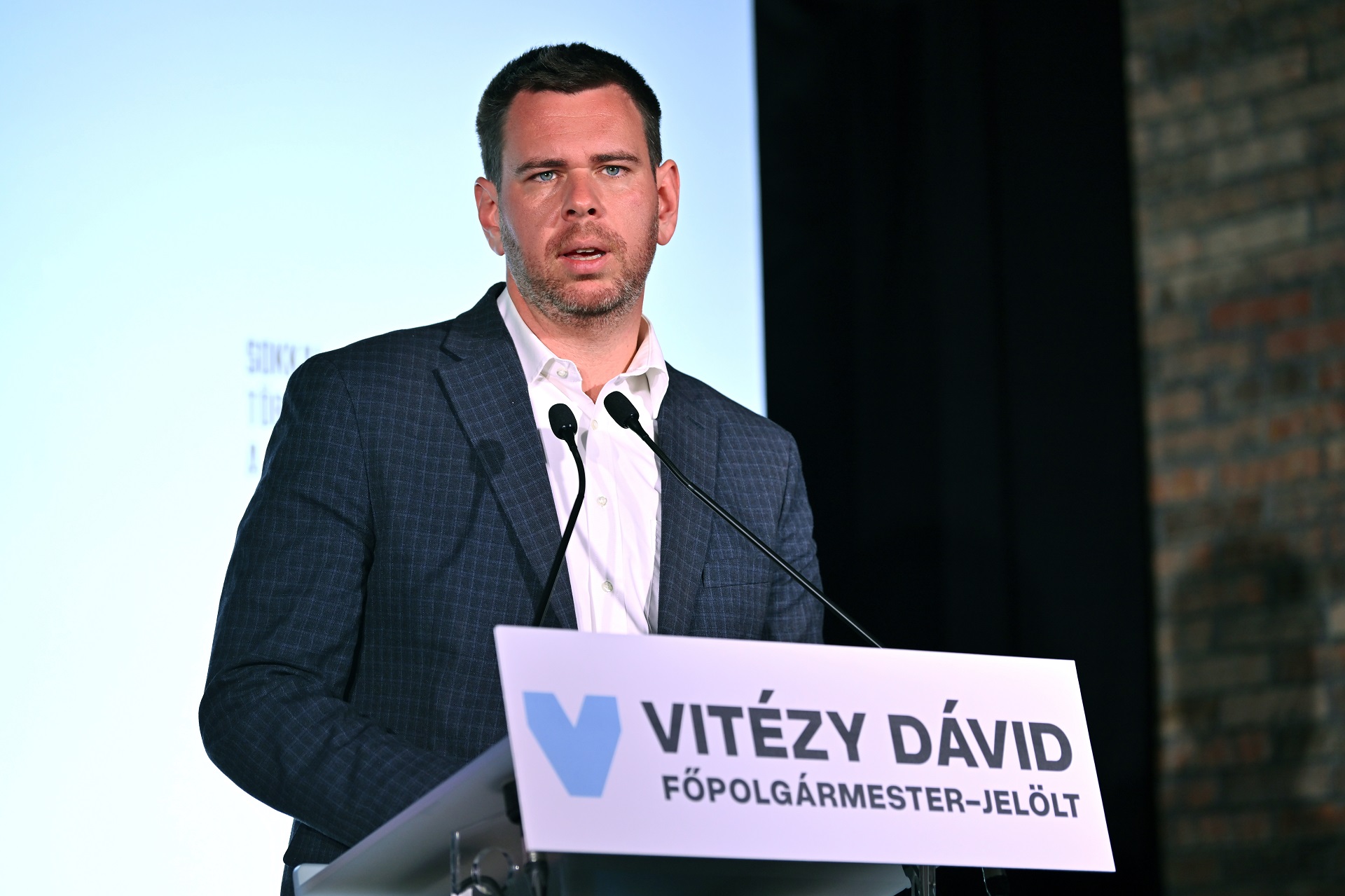 Korrupciós ügy Óbudán: Vitézy Dávid új választást akar, és Karácsonynak ...