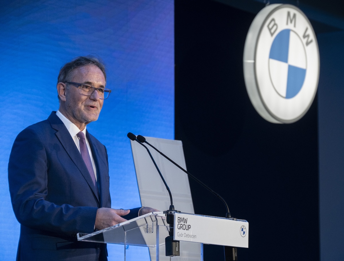 Nem látott még az ország akkora naperőművet, mint amit a BMW épít fel ...