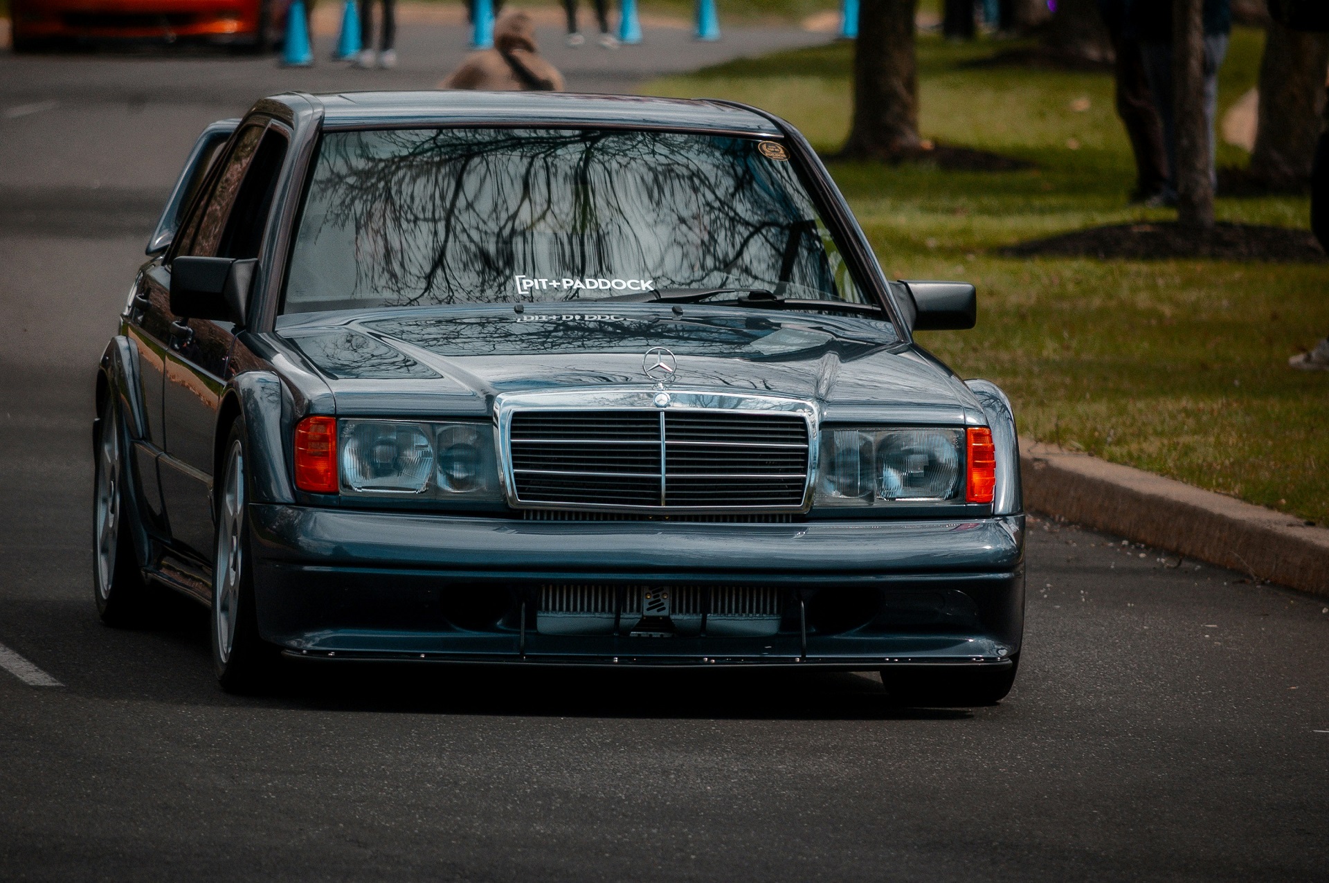 Kötelező éves vizsga vár a tízévesnél idősebb autókra 2026-tól