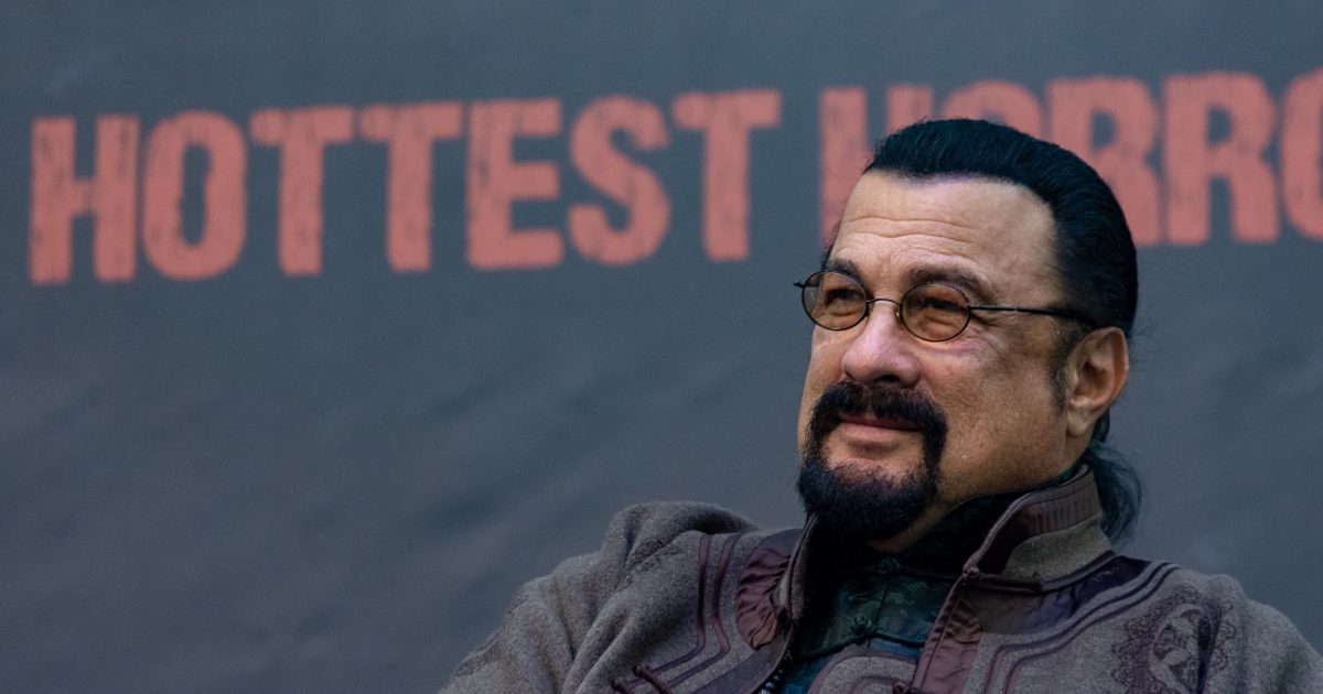 Steven Seagal váratlanul távozott egy nagyon magas orosz pozícióból